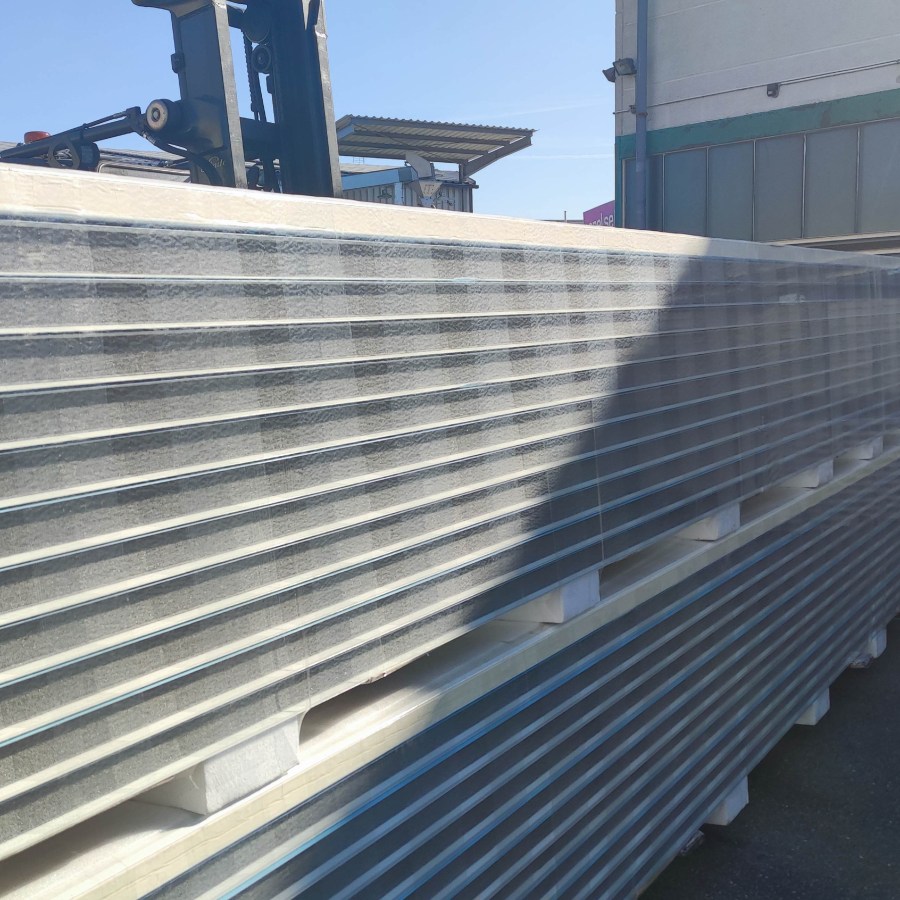 Sonderangebot: PIR Wandpaneele | 2. Wahl | 100mm| 6,17m | RAL 7016 ...